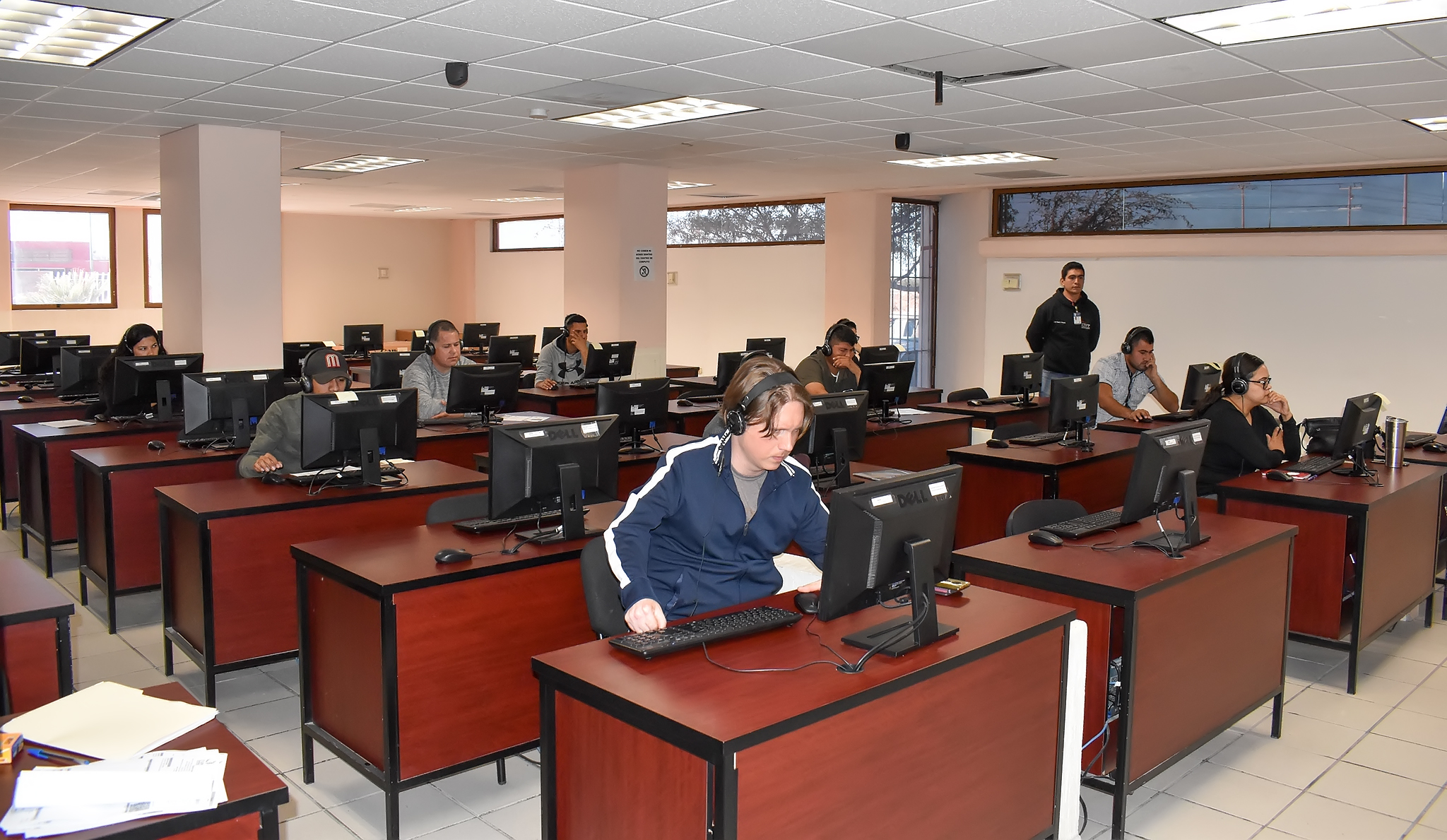 Se lleva a cabo examen de certificación de idioma Inglés TOEFL ITP en ...